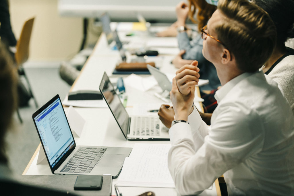 How to Choose the Right Part-Time Master Degree - HHL Blog